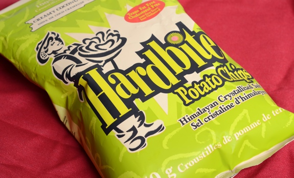 Review: Hardbite Creamy Coconut and Curry Oriental potato chips - NEAROF