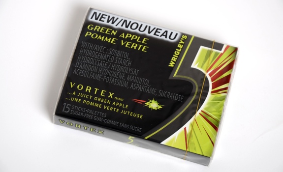 Review: 5 Vortex chewing gum, green apple flavour - NEAROF