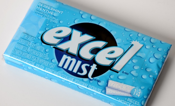 Review: Excel Mist peppermint chewing gum - NEAROF